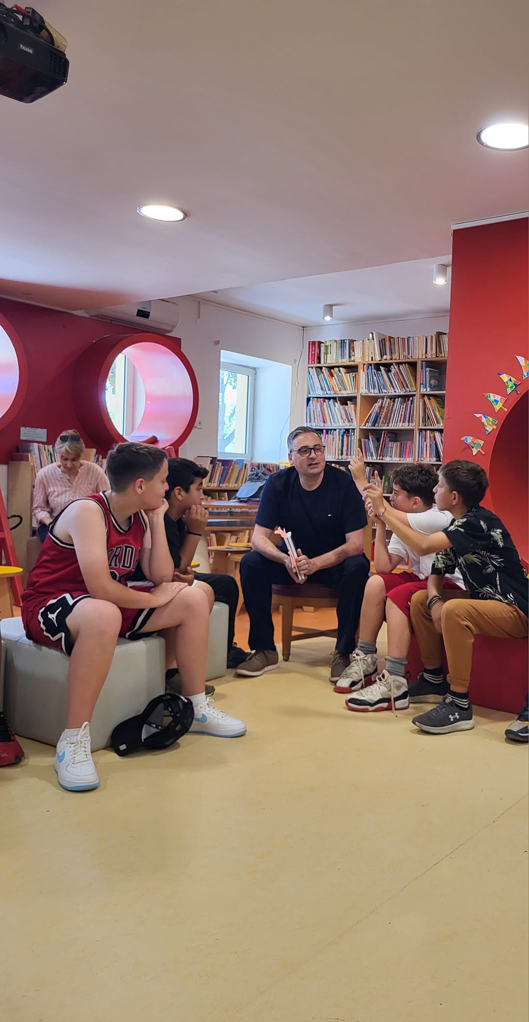 Βιβλιοθήκη Χανίων – Library Chania
